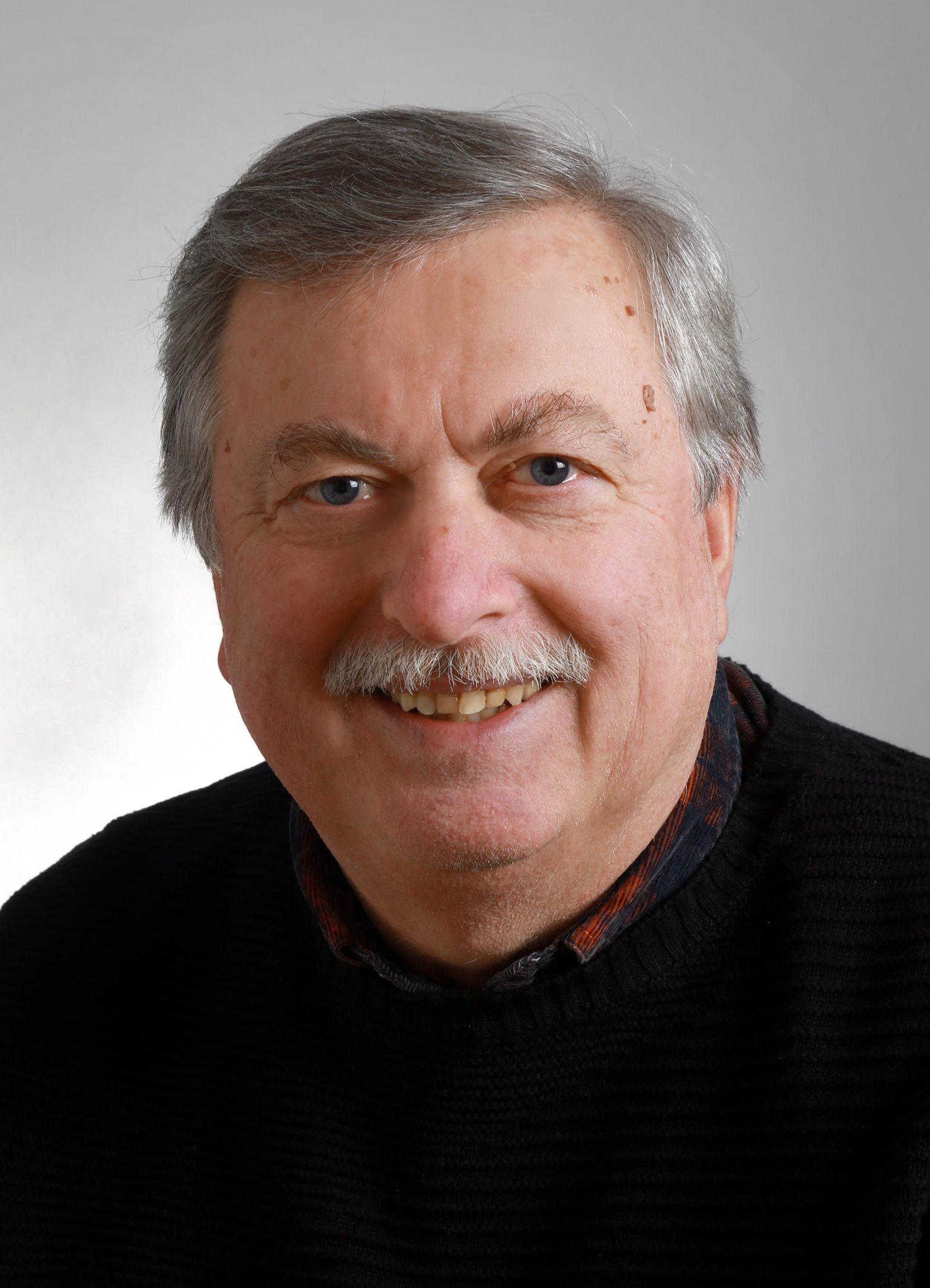 Frank Rychlik: Selfpublisher des historischen Romans "Kolosseum"